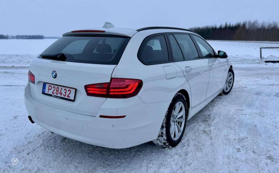 White BMW 530 2014 in Vilnius, with an engine capacity of 2.99 L and mileage of 265 thousand km for 12299 €, photo 13 on AUTOMOTO.COM.LV