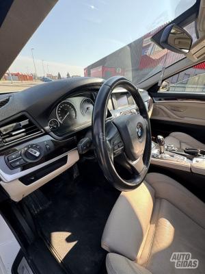 White BMW 530 2014 in Kretinga, with an engine capacity of 3.00 L and mileage of 330 thousand km for 7500 €, photo 11 on AUTOMOTO.COM.LV