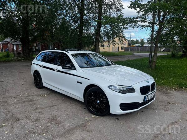 Белый БМВ 530 2014 в Рига, объемом двигателя 3.00 л и пробегом 262 тыс. км за 13500 €, фото 10 на AUTOMOTO.COM.LV