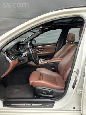 Balts BMW 530 2014 Rīga, ar dzinēja tilpumu 3.00 L un nobraukumu 270 tūkst. km par 10990 €, foto 11 vietnē AUTOMOTO.COM.LV
