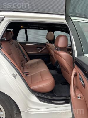 Balts BMW 530 2014 Rīga, ar dzinēja tilpumu 3.00 L un nobraukumu 270 tūkst. km par 10990 €, foto 14 vietnē AUTOMOTO.COM.LV