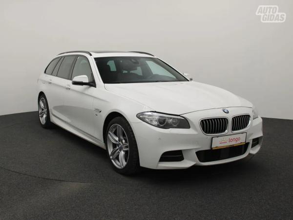 White BMW 530 2014 in Vilnius, with an engine capacity of 3.00 L and mileage of 247 thousand km for 12999 €, photo 10 on AUTOMOTO.COM.LV