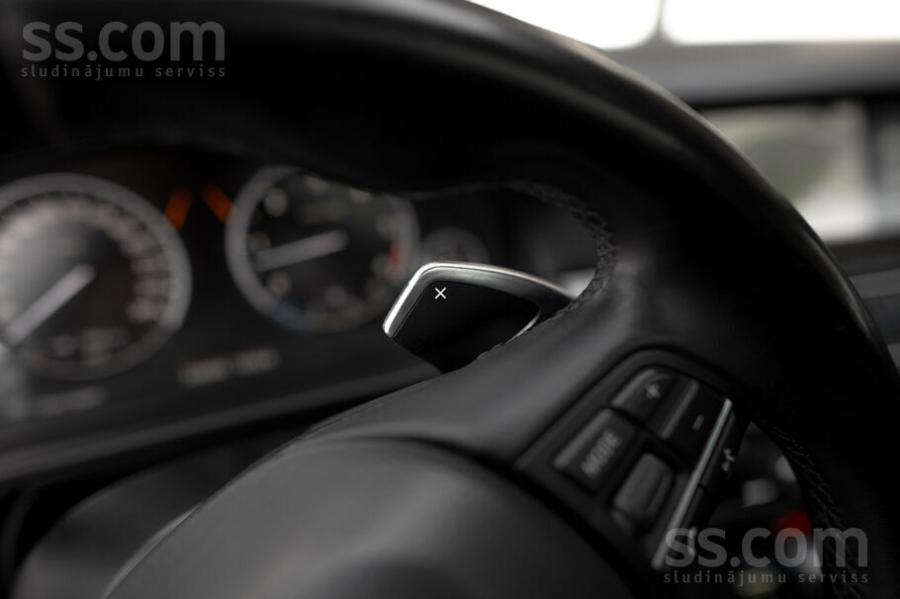 Balts BMW 530 2014 Jelgava, ar dzinēja tilpumu 3.00 L un nobraukumu 334 tūkst. km par 13500 €, foto 10 vietnē AUTOMOTO.COM.LV
