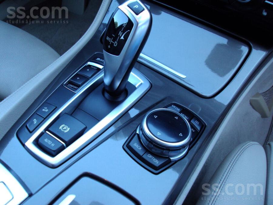 Balts BMW 530 2014 Rīga, ar dzinēja tilpumu 3.00 L un nobraukumu 218 tūkst. km par 13000 €, foto 11 vietnē AUTOMOTO.COM.LV