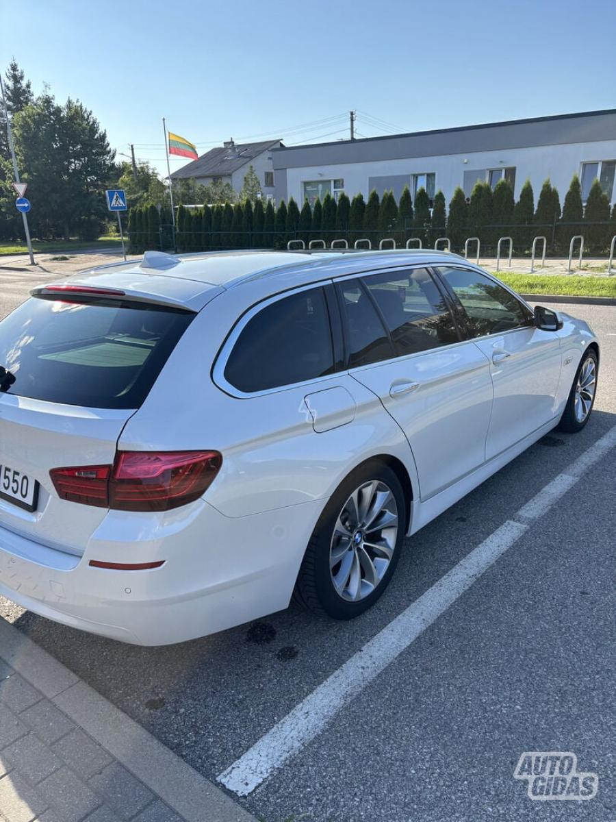 White BMW 530 2014 in Vilnius, with an engine capacity of 3.00 L and mileage of 218 thousand km for 14200 €, photo 8 on AUTOMOTO.COM.LV