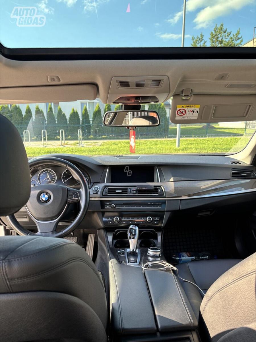 White BMW 530 2014 in Vilnius, with an engine capacity of 3.00 L and mileage of 218 thousand km for 14200 €, photo 21 on AUTOMOTO.COM.LV
