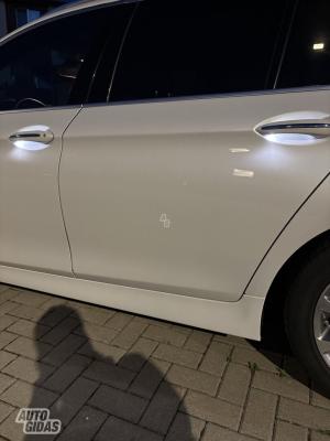 White BMW 530 2014 in Vilnius, with an engine capacity of 3.00 L and mileage of 218 thousand km for 14200 €, photo 29 on AUTOMOTO.COM.LV