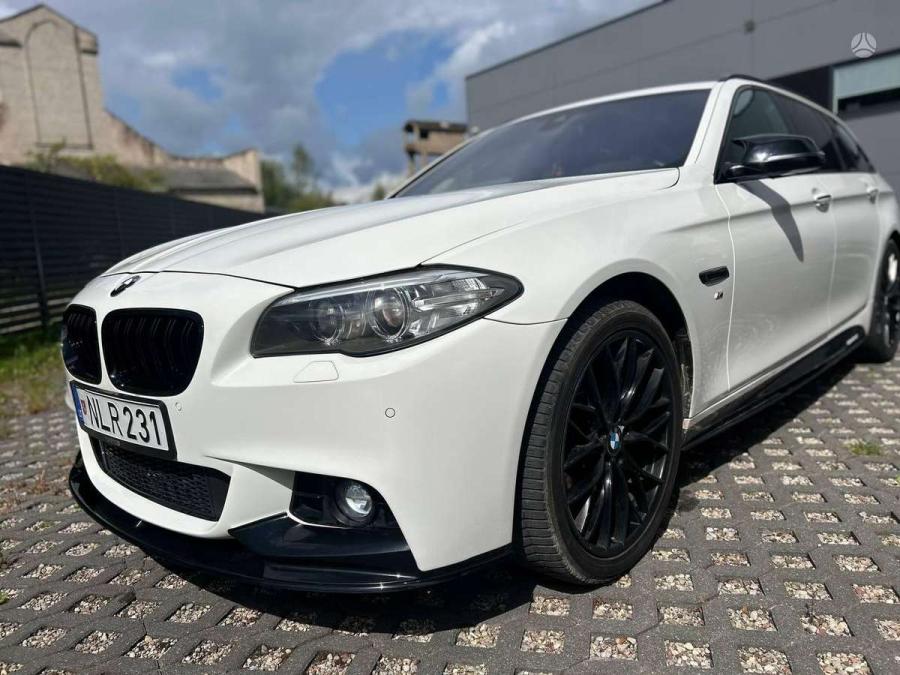 Balts BMW 530 2014 Panevēža, ar dzinēja tilpumu 2.99 L un nobraukumu 277 tūkst. km par 11950 €, foto 7 vietnē AUTOMOTO.COM.LV