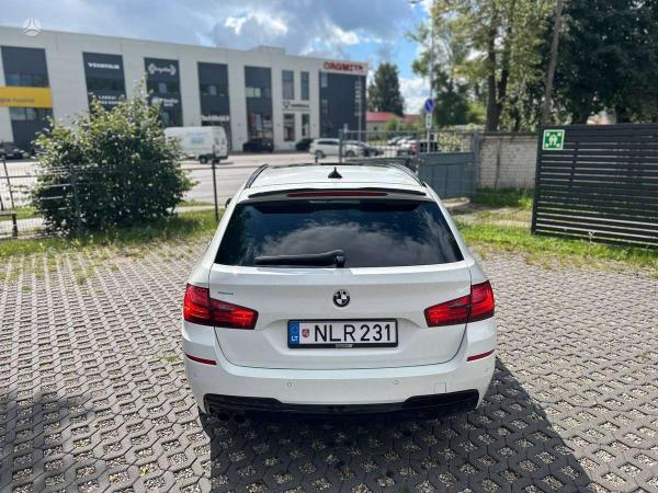 White BMW 530 2014 in Panevezys, with an engine capacity of 2.99 L and mileage of 277 thousand km for 11950 €, photo 9 on AUTOMOTO.COM.LV