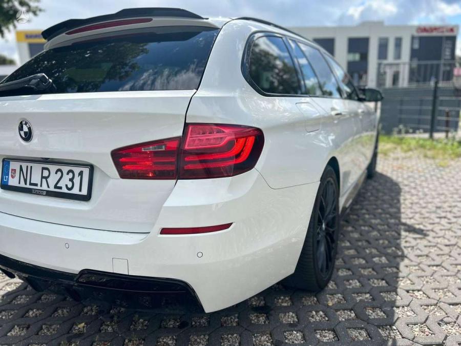 Balts BMW 530 2014 Panevēža, ar dzinēja tilpumu 2.99 L un nobraukumu 277 tūkst. km par 11950 €, foto 12 vietnē AUTOMOTO.COM.LV