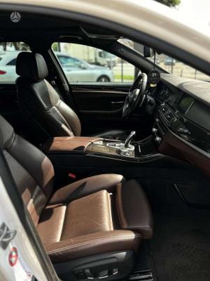 Balts BMW 530 2014 Panevēža, ar dzinēja tilpumu 2.99 L un nobraukumu 277 tūkst. km par 11950 €, foto 24 vietnē AUTOMOTO.COM.LV