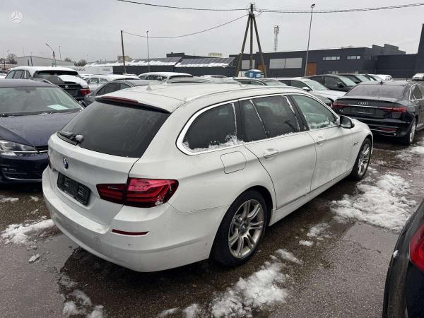 Balts BMW 530 2015 Kauņa, ar dzinēja tilpumu 2.99 L un nobraukumu 240 tūkst. km par 8999 €, foto 3 vietnē AUTOMOTO.COM.LV
