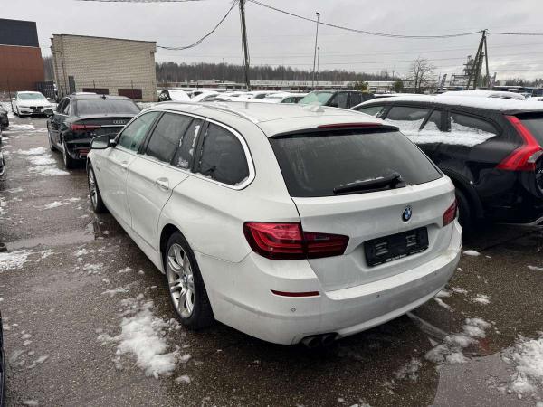Balts BMW 530 2015 Kauņa, ar dzinēja tilpumu 2.99 L un nobraukumu 240 tūkst. km par 8999 €, foto 4 vietnē AUTOMOTO.COM.LV