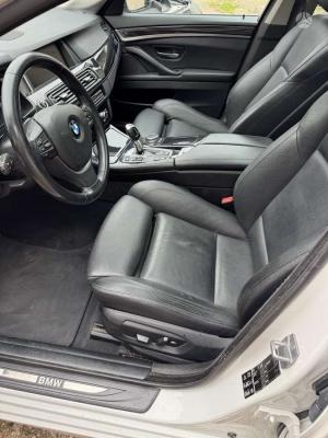 White BMW 530 2015 in Kaunas, with an engine capacity of 2.99 L and mileage of 369 thousand km for 6650 €, photo 16 on AUTOMOTO.COM.LV