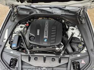 White BMW 530 2015 in Kaunas, with an engine capacity of 2.99 L and mileage of 369 thousand km for 6650 €, photo 24 on AUTOMOTO.COM.LV