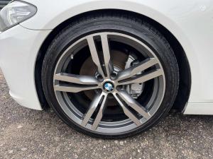 White BMW 530 2015 in Kaunas, with an engine capacity of 2.99 L and mileage of 369 thousand km for 6650 €, photo 31 on AUTOMOTO.COM.LV