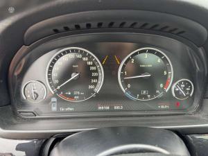 White BMW 530 2015 in Kaunas, with an engine capacity of 2.99 L and mileage of 369 thousand km for 6650 €, photo 33 on AUTOMOTO.COM.LV