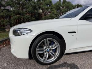 Белый БМВ 530 2015 в Алитус, объемом двигателя 2.99 л и пробегом 335 тыс. км за 9950 €, фото 15 на AUTOMOTO.COM.LV