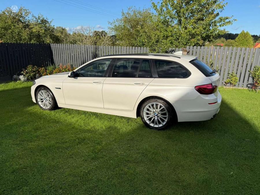 White BMW 530 2015 in Vilnius, with an engine capacity of 2.99 L and mileage of 269 thousand km for 10450 €, photo 3 on AUTOMOTO.COM.LV