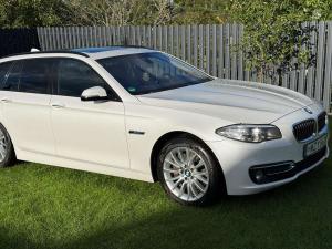 White BMW 530 2015 in Vilnius, with an engine capacity of 2.99 L and mileage of 269 thousand km for 10450 €, photo 14 on AUTOMOTO.COM.LV