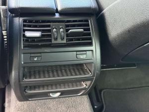 White BMW 530 2015 in Vilnius, with an engine capacity of 2.99 L and mileage of 269 thousand km for 10450 €, photo 18 on AUTOMOTO.COM.LV