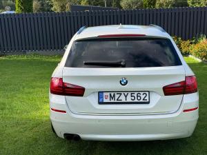 White BMW 530 2015 in Vilnius, with an engine capacity of 2.99 L and mileage of 269 thousand km for 10450 €, photo 20 on AUTOMOTO.COM.LV