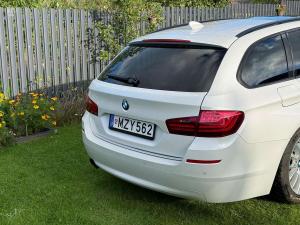 White BMW 530 2015 in Vilnius, with an engine capacity of 2.99 L and mileage of 269 thousand km for 10450 €, photo 26 on AUTOMOTO.COM.LV