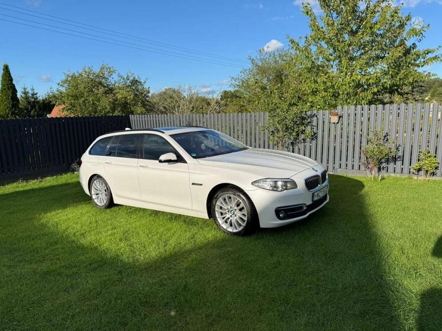 White BMW 530 2015 in Vilnius, with an engine capacity of 2.99 L and mileage of 269 thousand km for 10450 €, photo 27 on AUTOMOTO.COM.LV