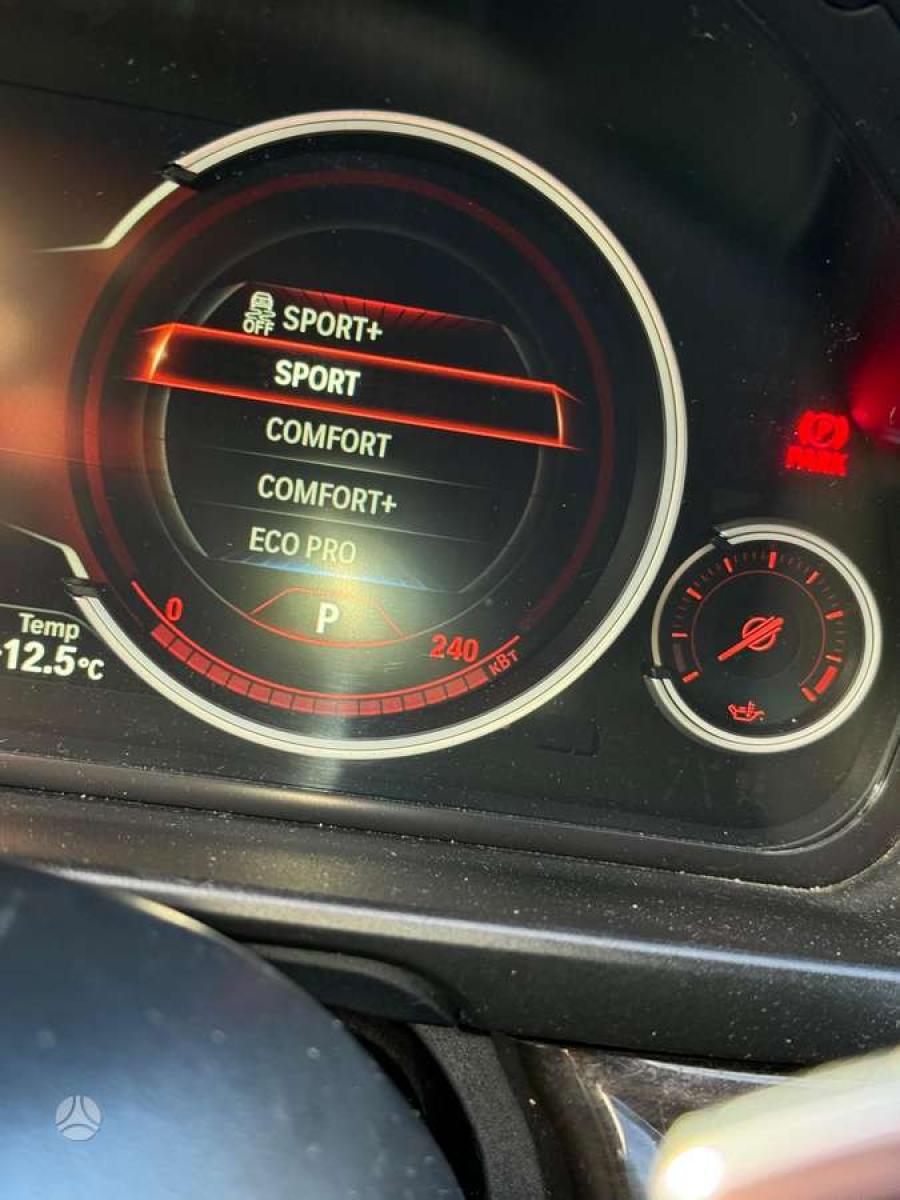 White BMW 530 2015 in Vilnius, with an engine capacity of 2.99 L and mileage of 269 thousand km for 10450 €, photo 30 on AUTOMOTO.COM.LV