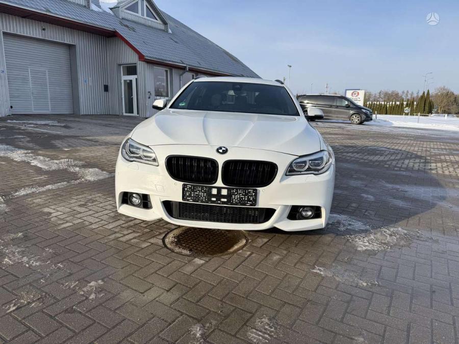 White BMW 530 2016 in Marijampole, with an engine capacity of 2.99 L and mileage of 185 thousand km for 13500 €, photo 2 on AUTOMOTO.COM.LV