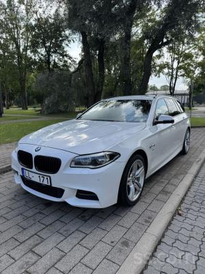 White BMW 530 2016 in Jelgava, with an engine capacity of 3.00 L and mileage of 331 thousand km for 15900 €, photo 3 on AUTOMOTO.COM.LV