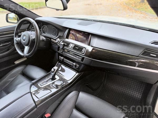 White BMW 530 2016 in Riga, with an engine capacity of 3.00 L and mileage of 258 thousand km for 14999 €, photo 9 on AUTOMOTO.COM.LV