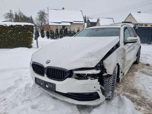 White BMW 530 2017 in Panevezys, with an engine capacity of 2.99 L and mileage of 202 thousand km for 11600 €, photo 3 on AUTOMOTO.COM.LV