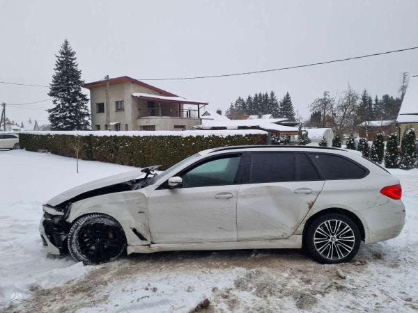 White BMW 530 2017 in Panevezys, with an engine capacity of 2.99 L and mileage of 202 thousand km for 11600 €, photo 4 on AUTOMOTO.COM.LV