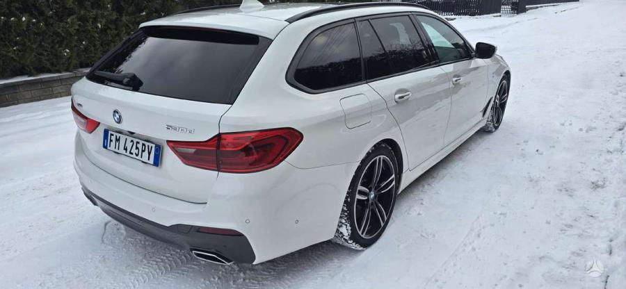 White BMW 530 2017 in Vilnius, with an engine capacity of 2.99 L and mileage of 343 thousand km for 17200 €, photo 9 on AUTOMOTO.COM.LV