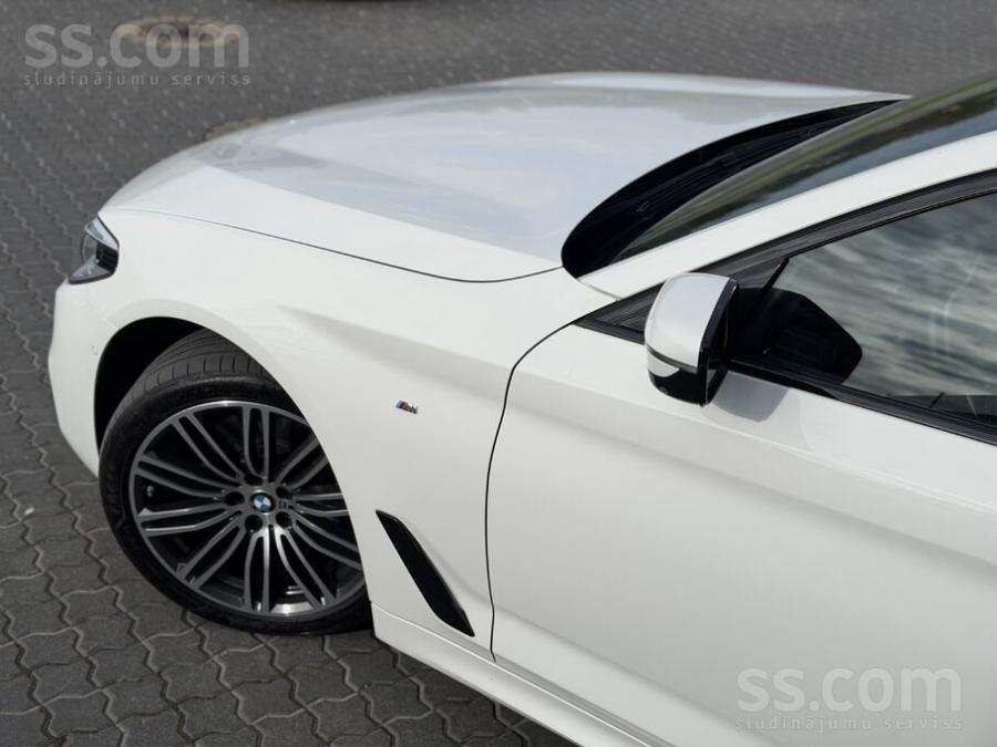 Balts BMW 530 2017 Rīga, ar dzinēja tilpumu 3.00 L un nobraukumu 272 tūkst. km par 20999 €, foto 11 vietnē AUTOMOTO.COM.LV