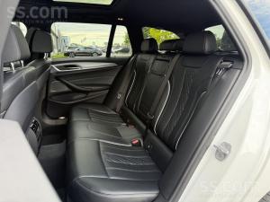 Balts BMW 530 2017 Rīga, ar dzinēja tilpumu 3.00 L un nobraukumu 272 tūkst. km par 20999 €, foto 28 vietnē AUTOMOTO.COM.LV