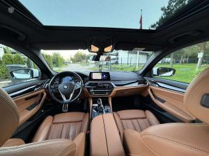 White BMW 530 2017 in Vilnius, with an engine capacity of 2.99 L and mileage of 350 thousand km for 19500 €, photo 13 on AUTOMOTO.COM.LV