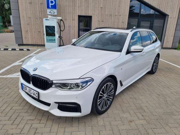 White BMW 530 2017 in Panevezys, with an engine capacity of 2.99 L and mileage of 210 thousand km for 18400 €, photo 3 on AUTOMOTO.COM.LV
