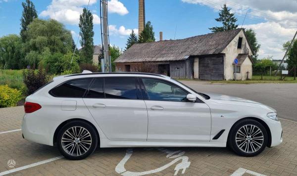 White BMW 530 2017 in Panevezys, with an engine capacity of 2.99 L and mileage of 210 thousand km for 18400 €, photo 8 on AUTOMOTO.COM.LV