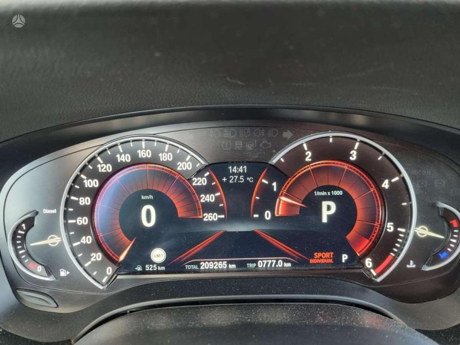 Белый БМВ 530 2017 в Паневежис, объемом двигателя 2.99 л и пробегом 210 тыс. км за 18400 €, фото 12 на AUTOMOTO.COM.LV