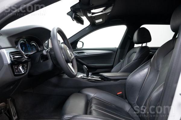 Balts BMW 530 2017 Rīga, ar dzinēja tilpumu 3.00 L un nobraukumu 205 tūkst. km par 22500 €, foto 6 vietnē AUTOMOTO.COM.LV