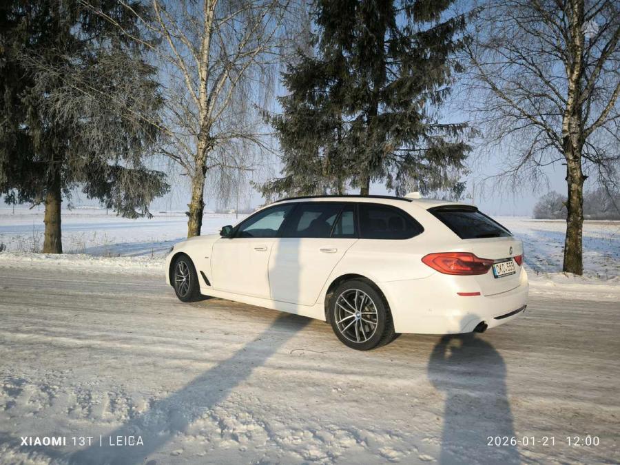 Balts BMW 530 2018 Kauņa, ar dzinēja tilpumu 3.00 L un nobraukumu 310 tūkst. km par 18850 €, foto 6 vietnē AUTOMOTO.COM.LV