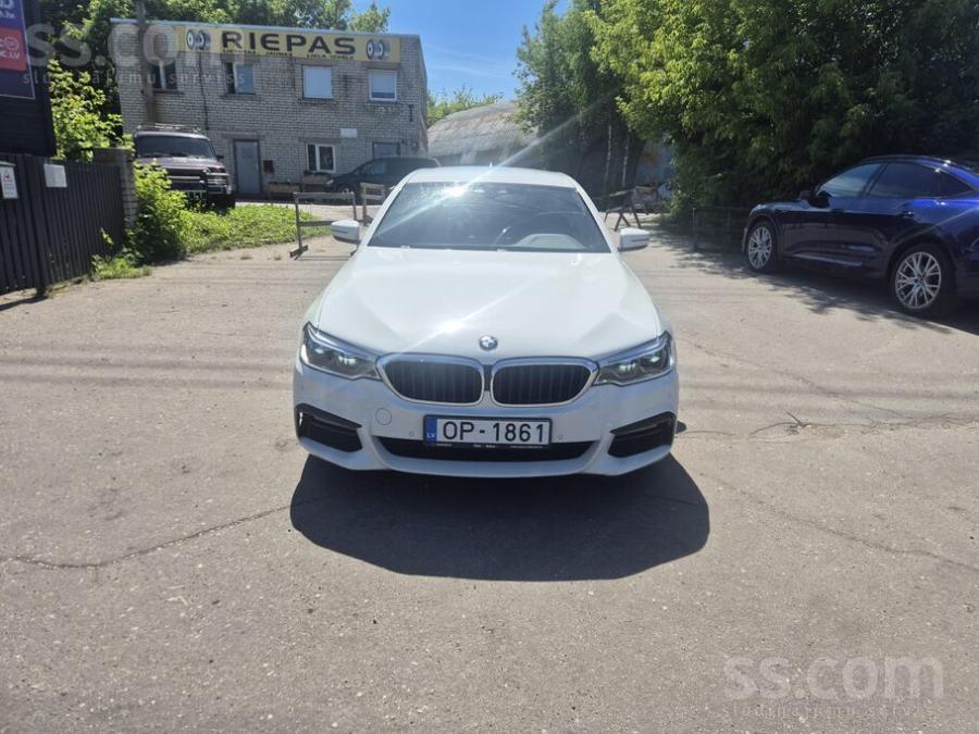 Balts BMW 530 2018 Rīga, ar dzinēja tilpumu 3.00 L un nobraukumu 256 tūkst. km par 19990 €, foto 4 vietnē AUTOMOTO.COM.LV