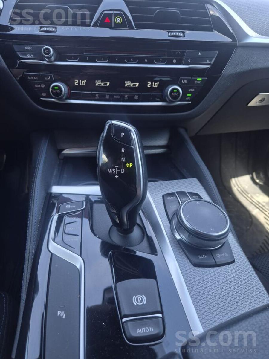 Balts BMW 530 2018 Rīga, ar dzinēja tilpumu 3.00 L un nobraukumu 256 tūkst. km par 19990 €, foto 11 vietnē AUTOMOTO.COM.LV