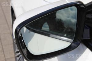 White BMW 530 2018 in Jelgava, with an engine capacity of 3.00 L and mileage of 279 thousand km for 19500 €, photo 7 on AUTOMOTO.COM.LV