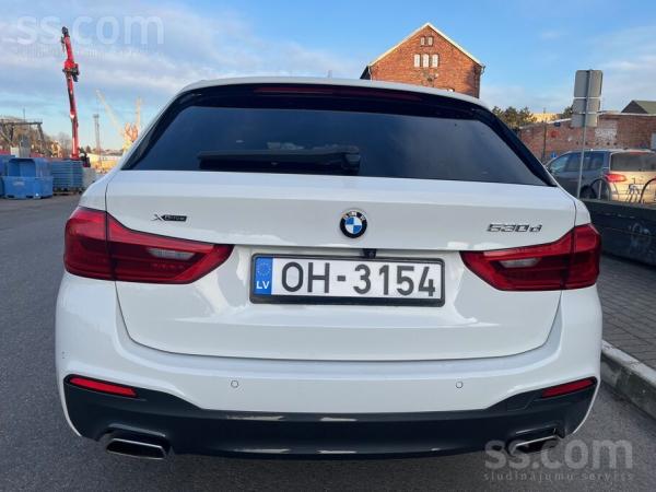 White BMW 530 2019 in Liepaja, with an engine capacity of 3.00 L and mileage of 162 thousand km for 26500 €, photo 5 on AUTOMOTO.COM.LV
