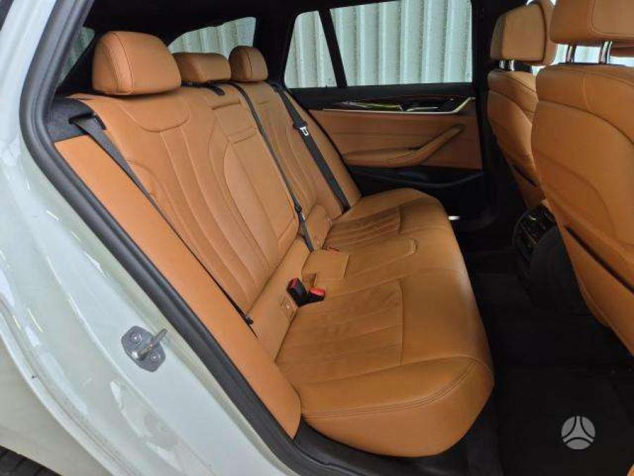 Balts BMW 530 2019 Viļņa, ar dzinēja tilpumu 2.99 L un nobraukumu 200 tūkst. km par 17900 €, foto 7 vietnē AUTOMOTO.COM.LV