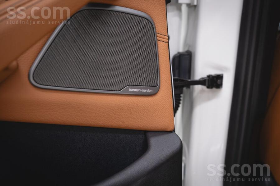 Белый БМВ 530 2019 в Таллин, объемом двигателя 3.00 л и пробегом 185 тыс. км за 23900 €, фото 27 на AUTOMOTO.COM.LV