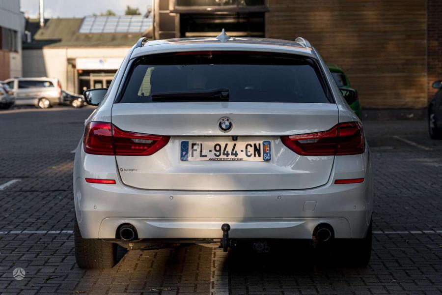 Balts BMW 530 2019 Viļņa, ar dzinēja tilpumu 2.99 L un nobraukumu 240 tūkst. km par 17600 €, foto 10 vietnē AUTOMOTO.COM.LV